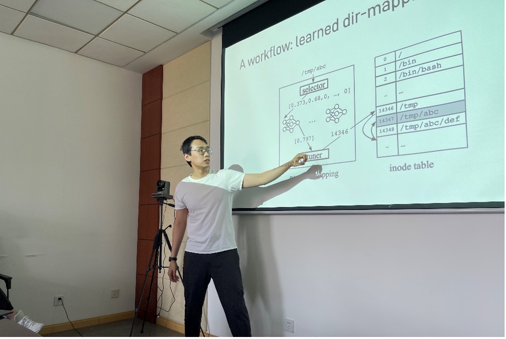 Cheng Tan 教授就“NN4Sys”作学术报告